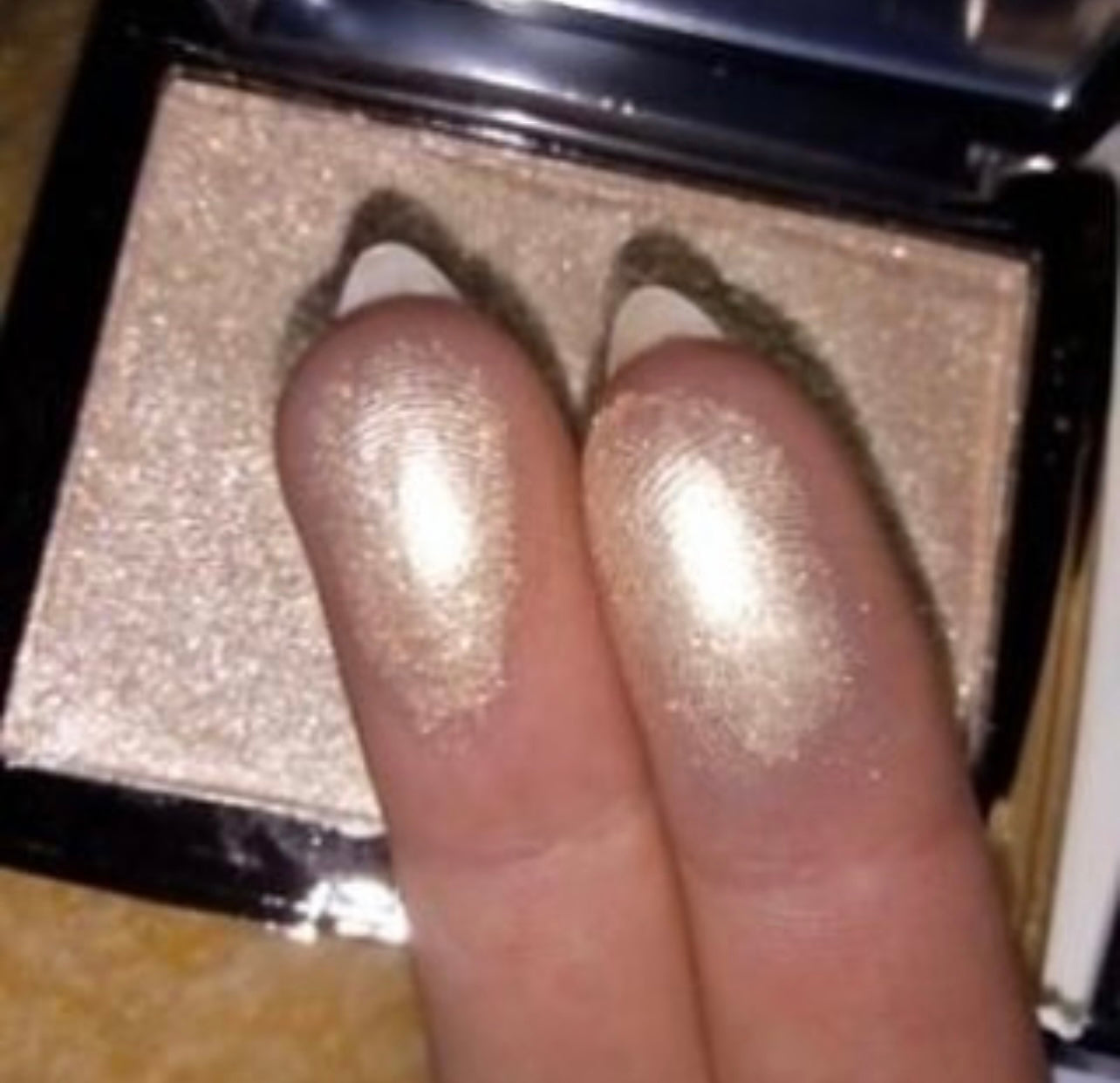 Hojo Brilliance 02 Shimmering Steroscopic High Disk Highlighter 10g ...